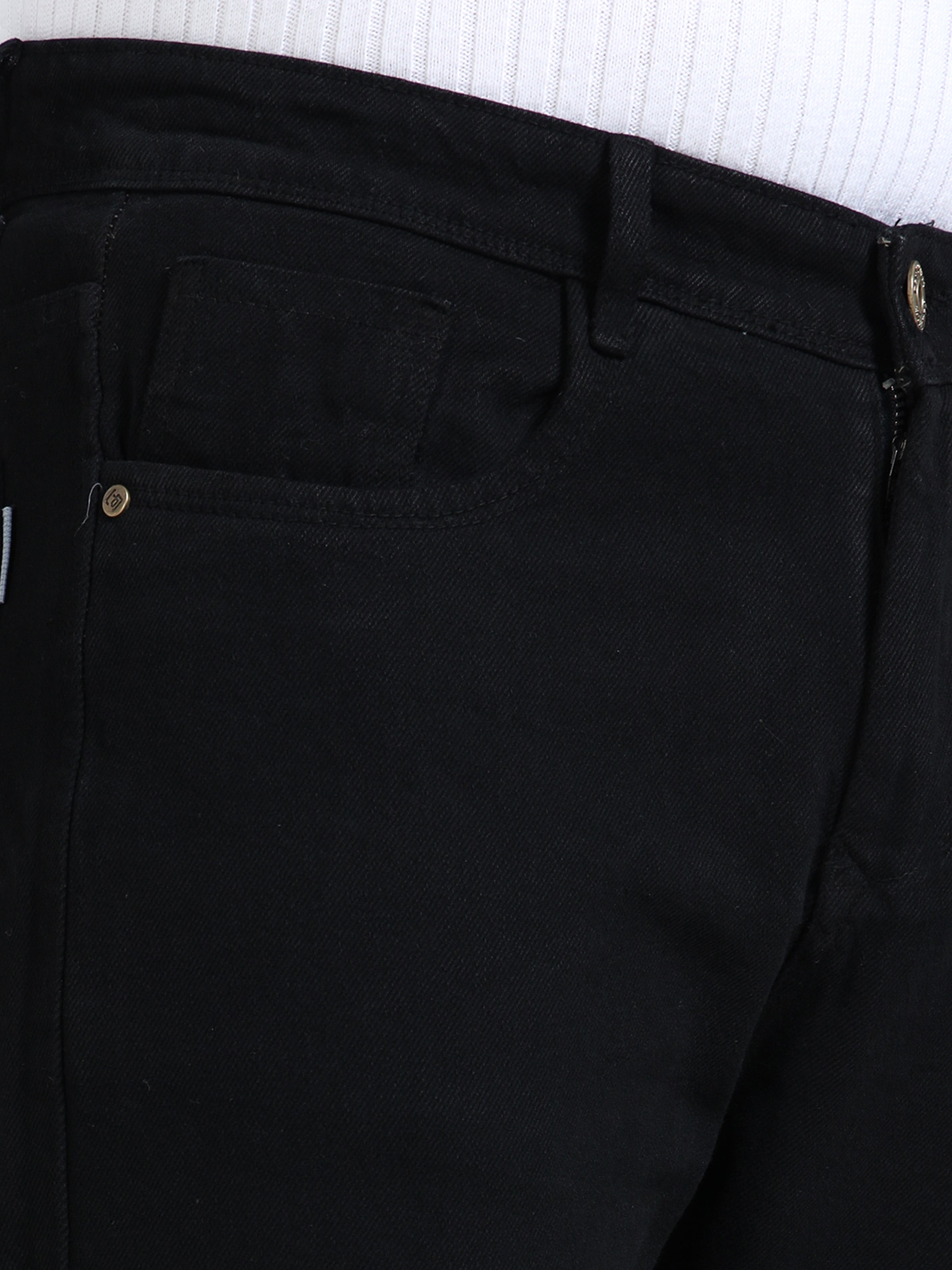 Men Forge Black Relaxed Fit Jeans – FYVA