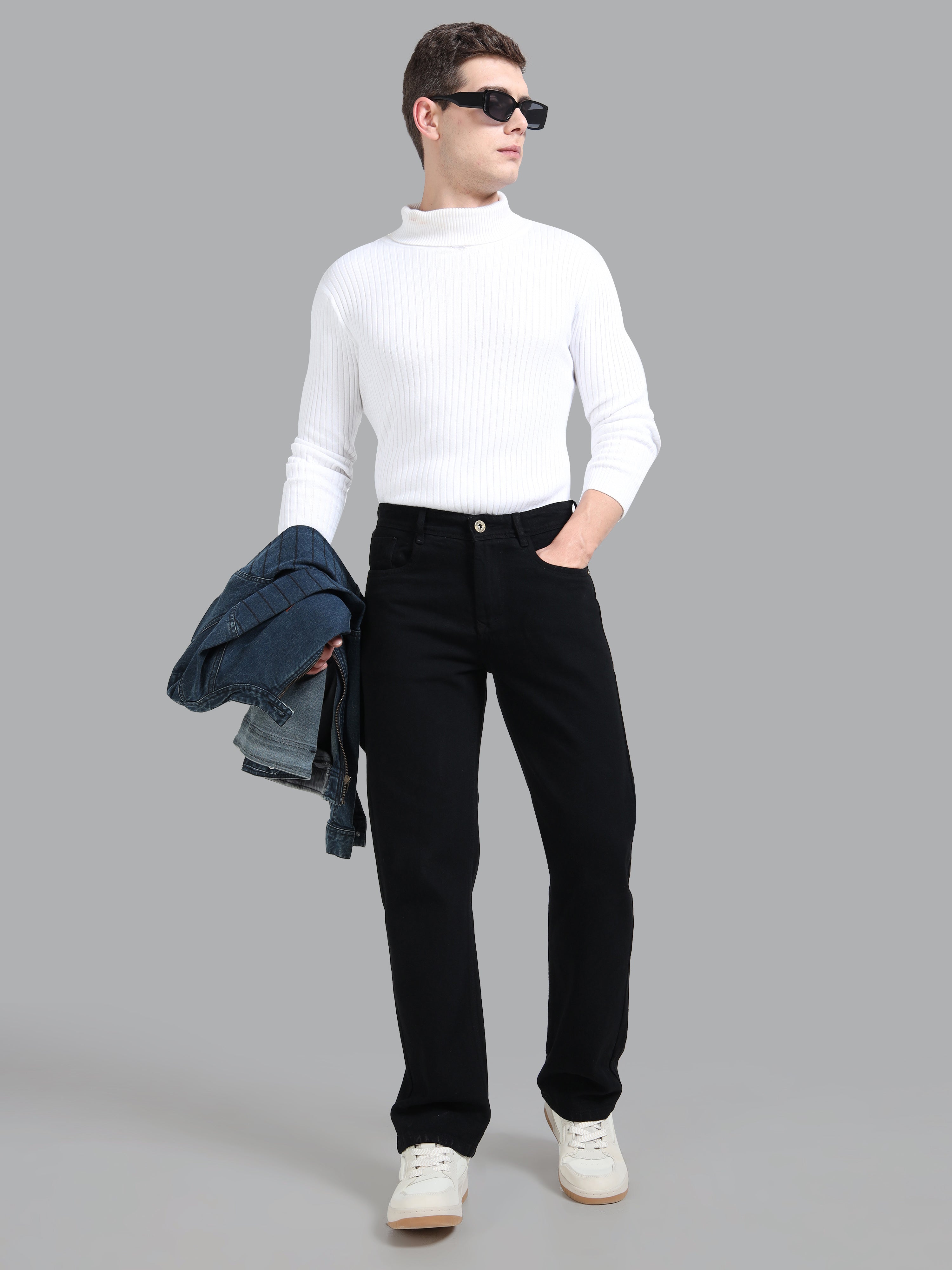 Men Forge Black Relaxed Fit Jeans – FYVA