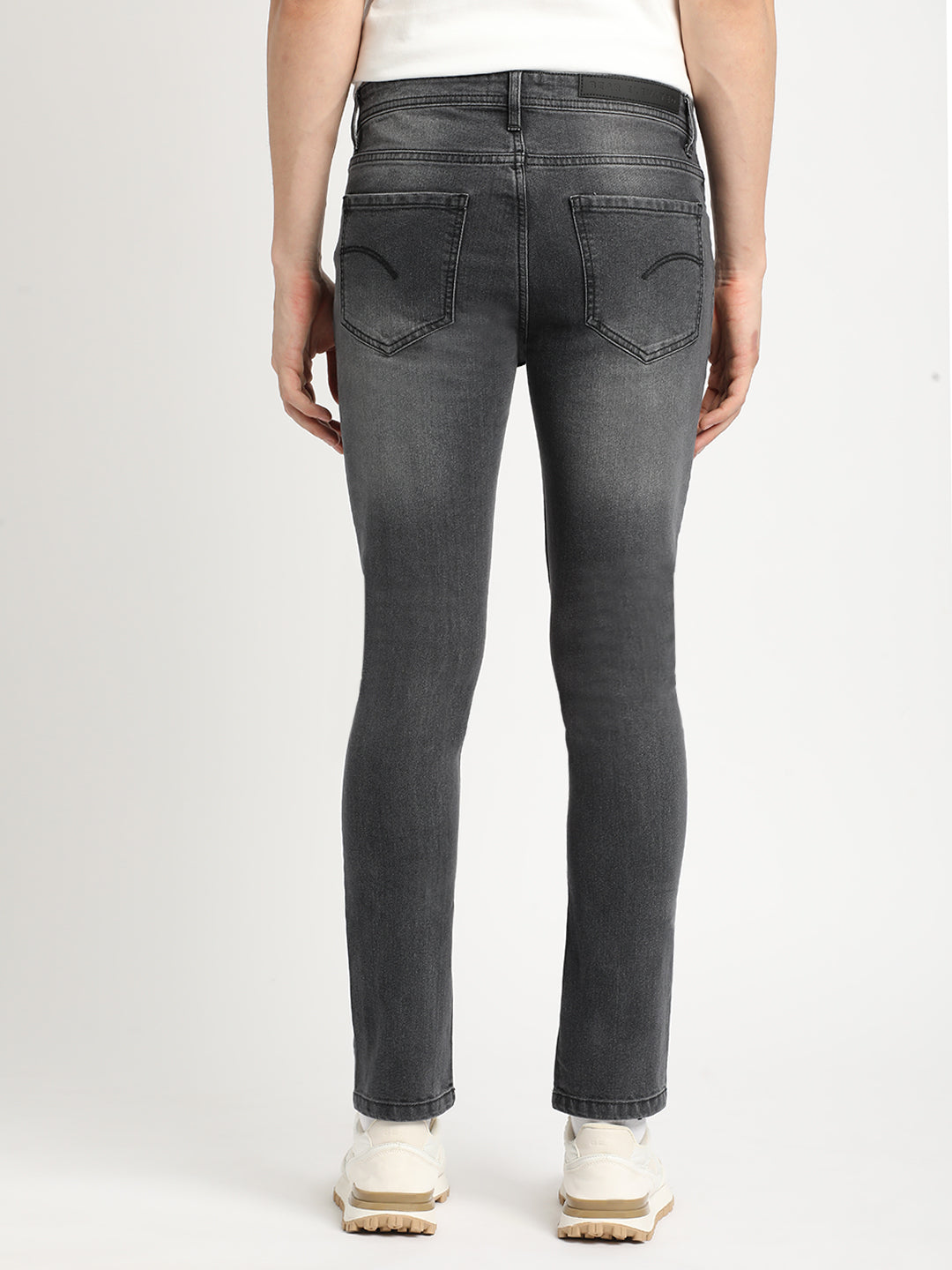 Men Black Mid Rise Slim Fit Jean – FYVA